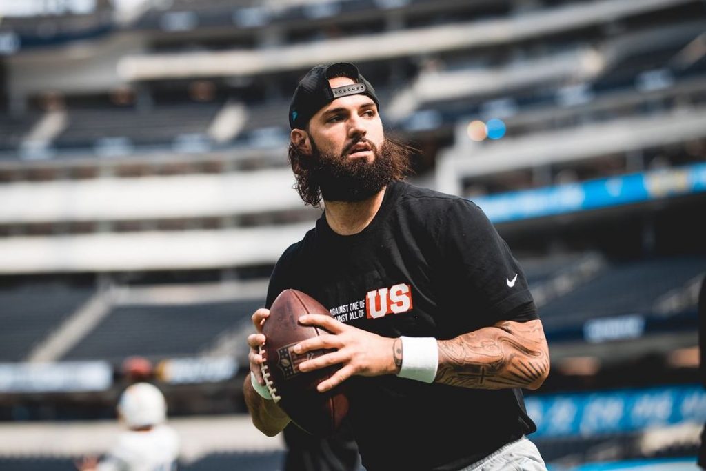 Who is Jeanne Grier, Wife of Will Grier? His Parents, Family, Salary ...