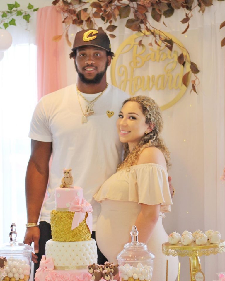 Who is Chanel Sideboard, Girlfriend of O.J. Howard? His Parents, Family ...