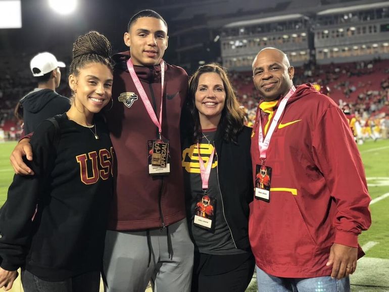 Who is the Lady Love of Drake London? His Girlfriend, Parents, Salary ...