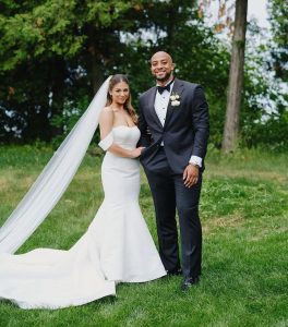 Whi is Gabrielle Dillon, Wife of AJ Dillon? His Parents, Family, Salary ...