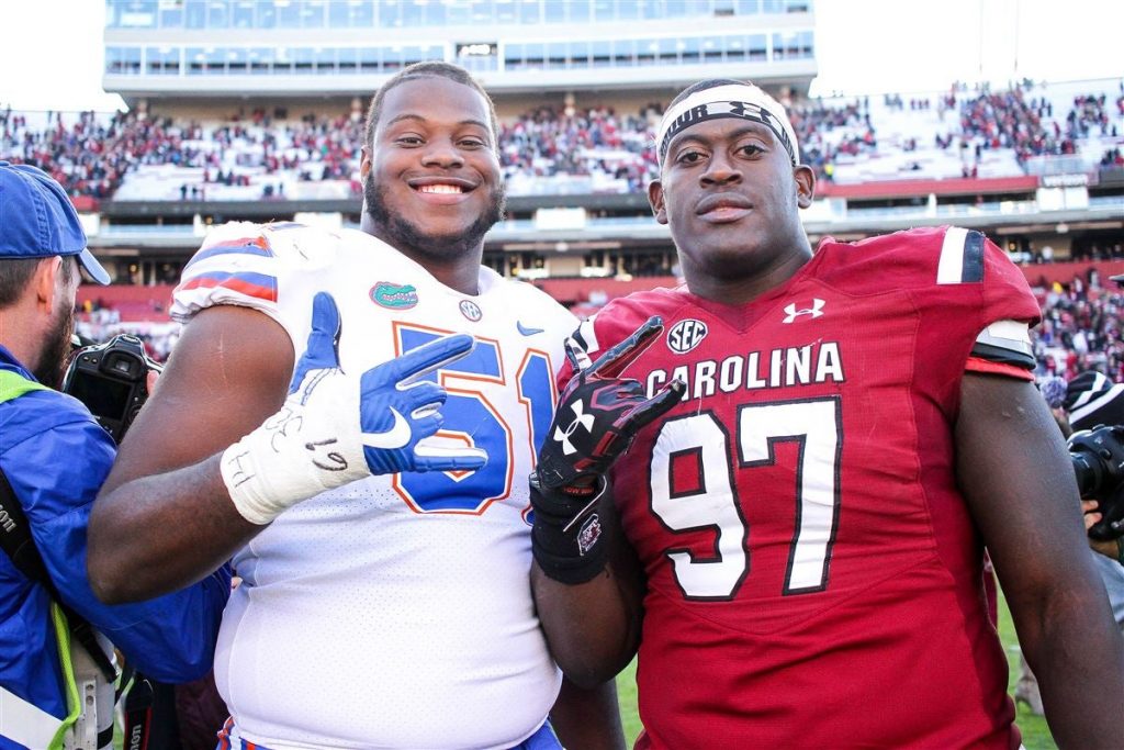 Who is the Girlfriend of Kobe Smith? His Parents, Family, Salary and ...