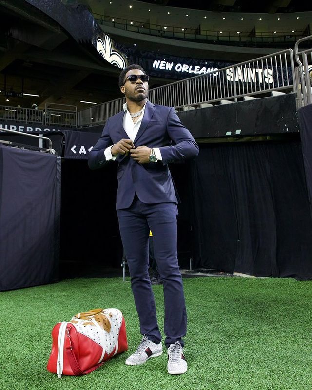 Who is the Girlfriend of J. T. Gray? His Parents, Family, Salary ...