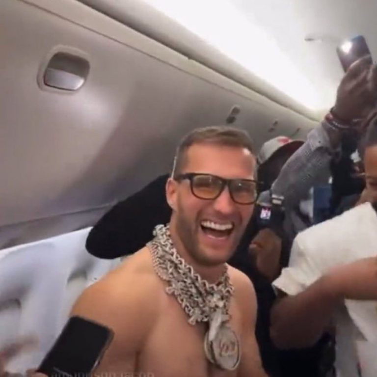 WATCH:- An Iced Out Kirk Cousins Shows of His Dancing Skills on the ...