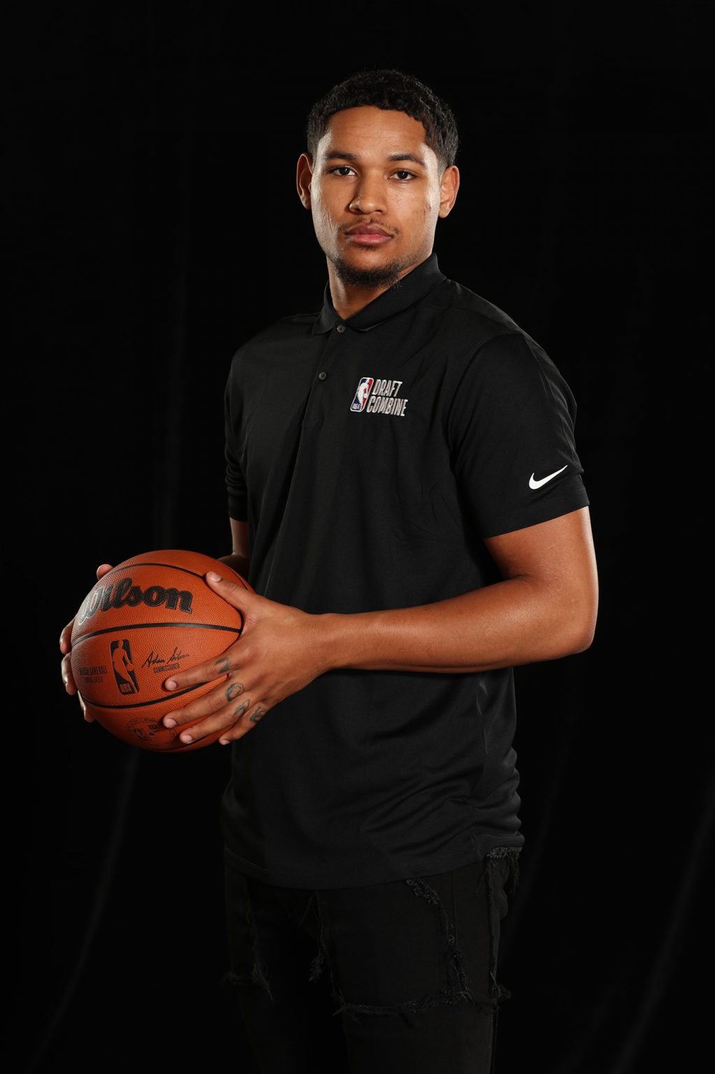 Who is the Girlfriend of Daishen Nix? His Parents, Family, Salary ...