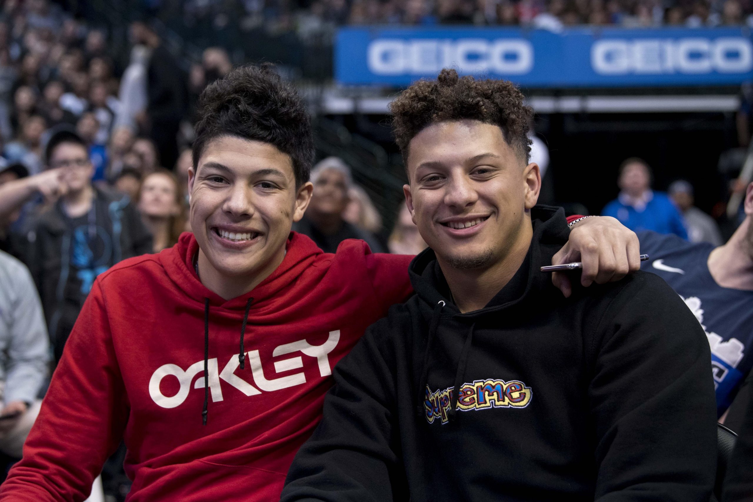 Patrick Mahomes’ Brother Jackson Makes Triumphant Return To Arrowhead ...