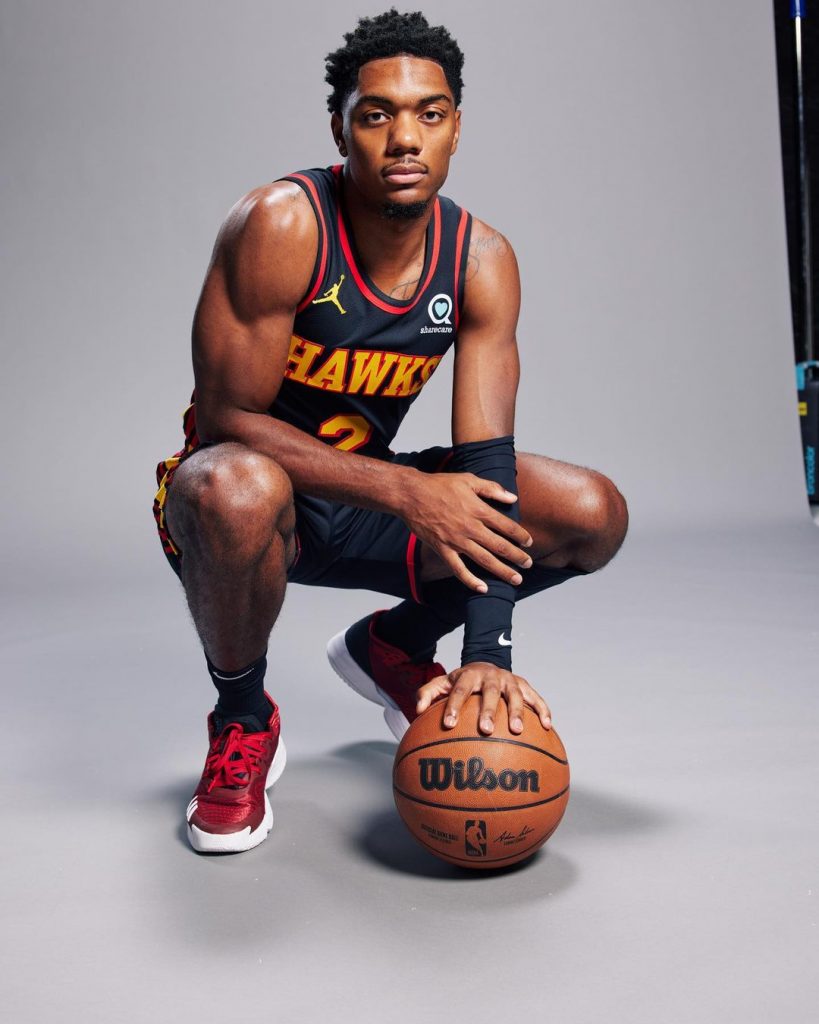 Who is Trent Forrest Girlfriend? His parents, salary, family, jersey ...