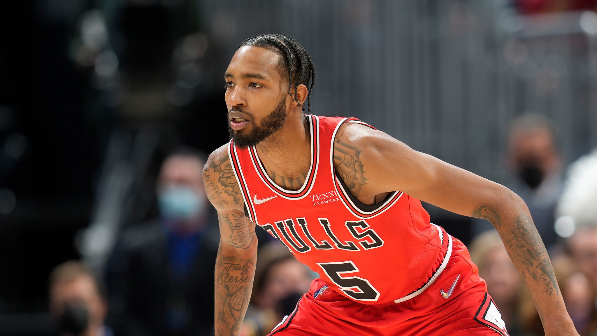Derrick Jones – Net Worth, Endorsement, Salary, Wingspan, Rings and ...