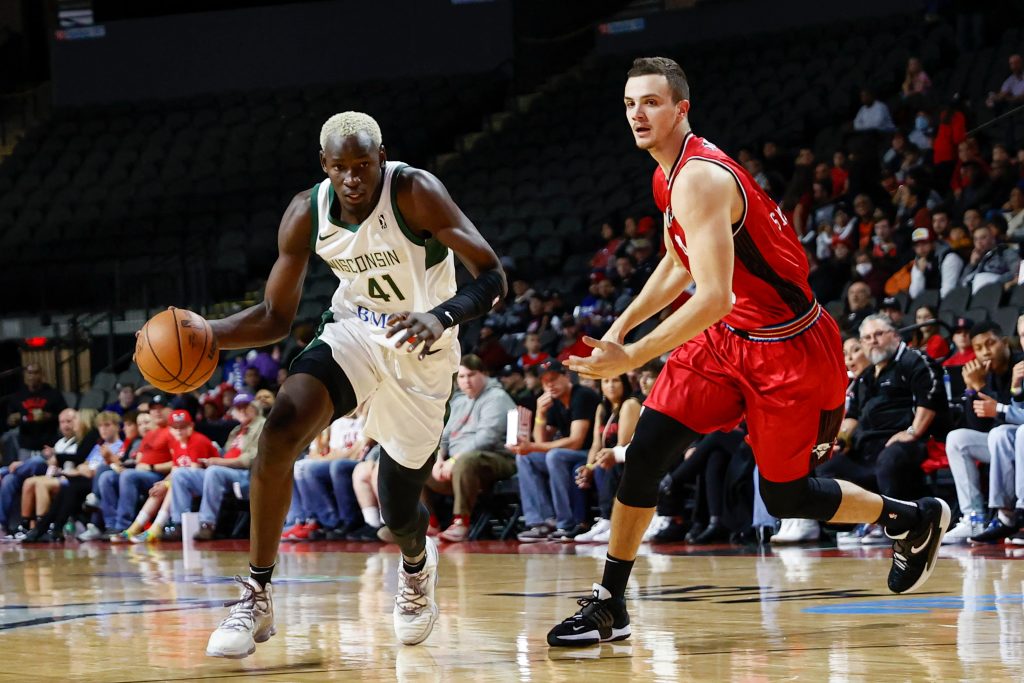 Who is Ibou Badji Girlfriend? His parents, family, net worth, jersey ...