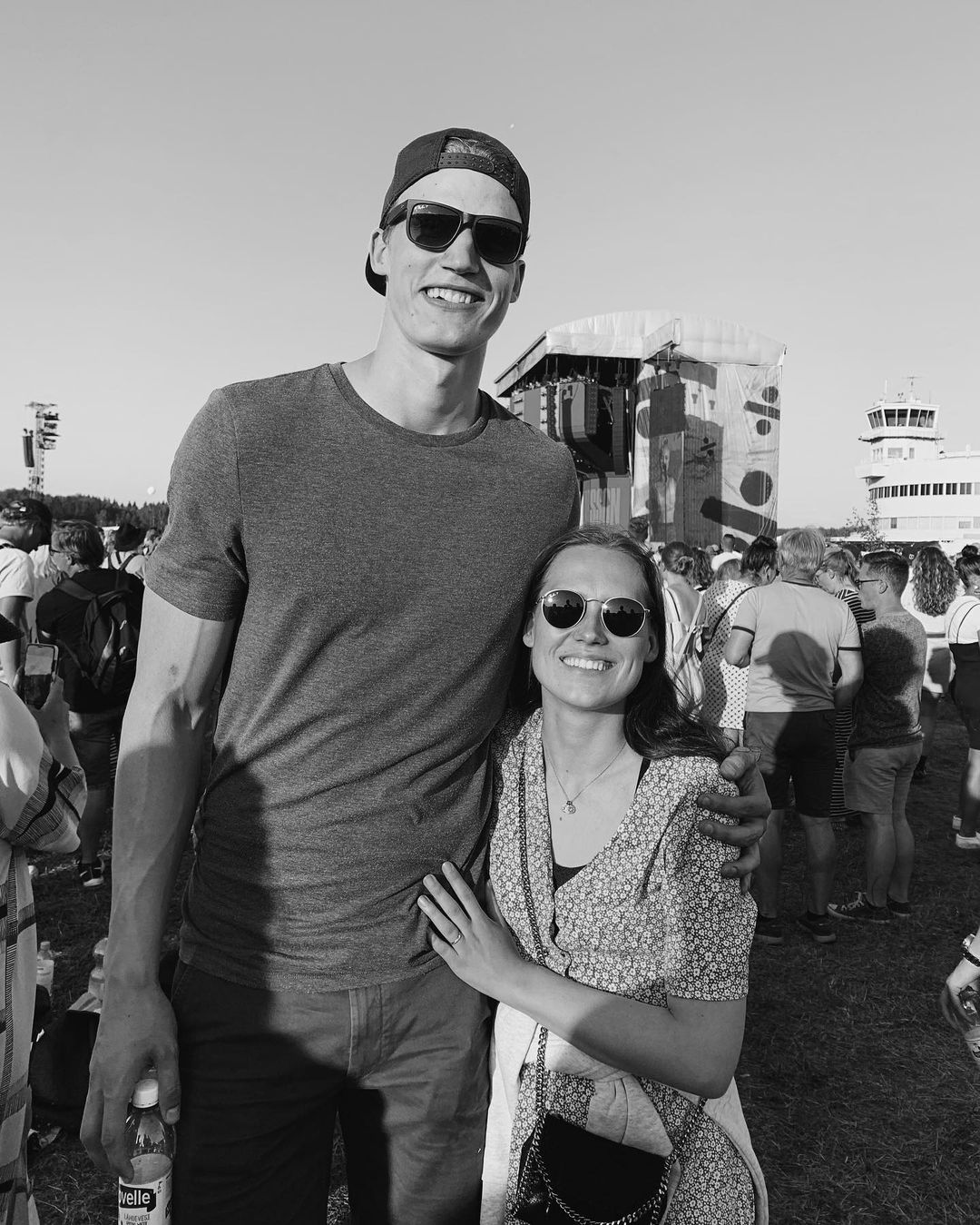 Who is Verna Aho, wife of Lauri Makkanen? His parents, family, networth ...