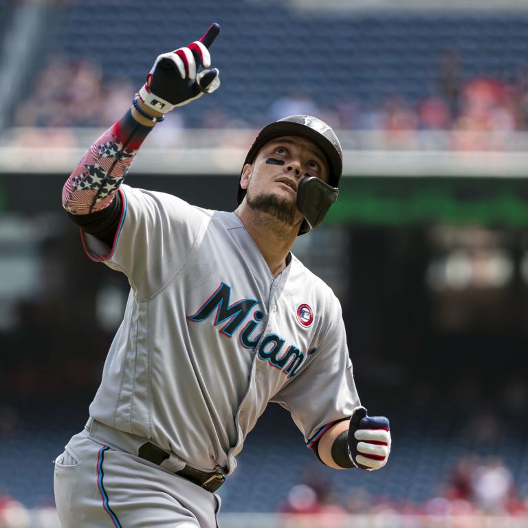 Who is Mariana Rojas, wife of Miguel Rojas? His parents, family, net ...