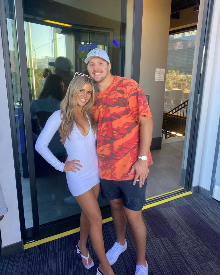 Big drama going on between Josh Allen and his girlfriend Brittany ...