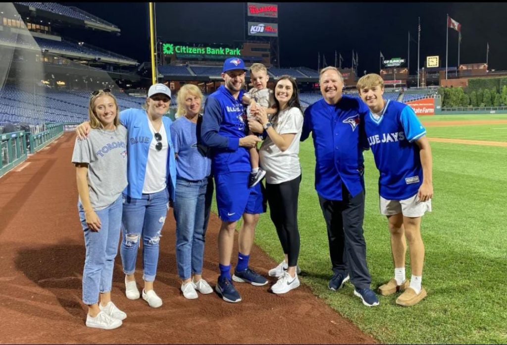 Who is Darian Konowal, Rumored Wife of Tim Mayza? His Relationship ...