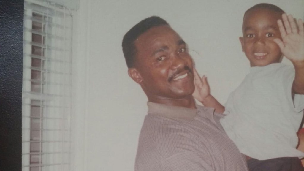 Who is Arlia, Wife of Josh Bell? His parents, family, salary, net worth ...