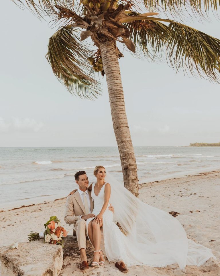 Who is Steve Crawford, Husband of Famous Maddy Glab? Her Relationship ...