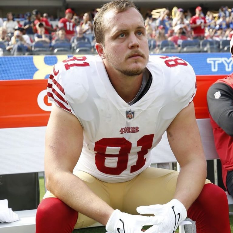 Who is Lexi Croft, Tyler Kroft wife? His parents, family, contract ...