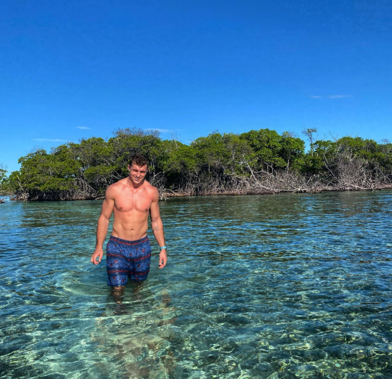 Who is Sharlissa de Jesus, Girlfriend of Raleigh Webb? His Girlfriend ...