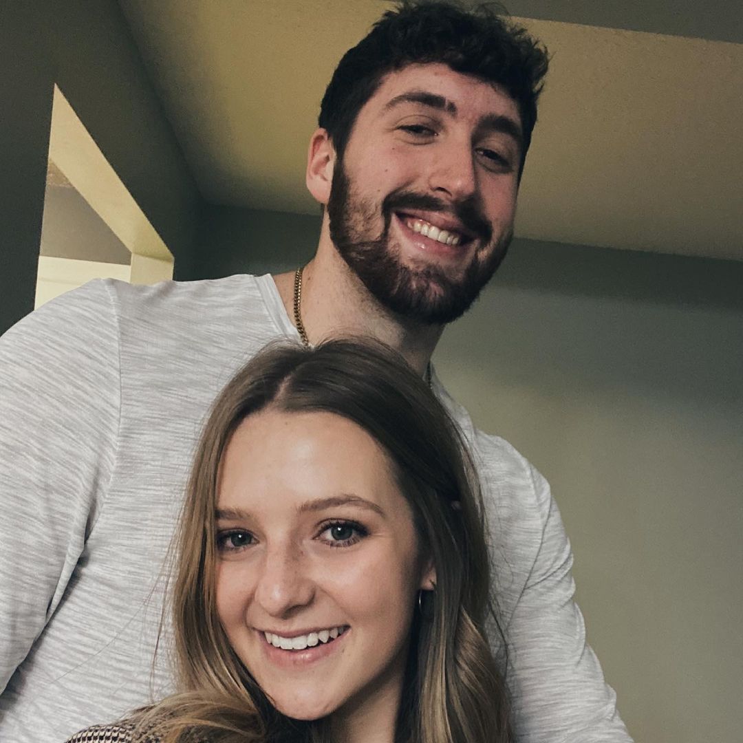 Who is Matt Waletzko girlfriend? His parents, family, contract, salary, networth – yebscore.com