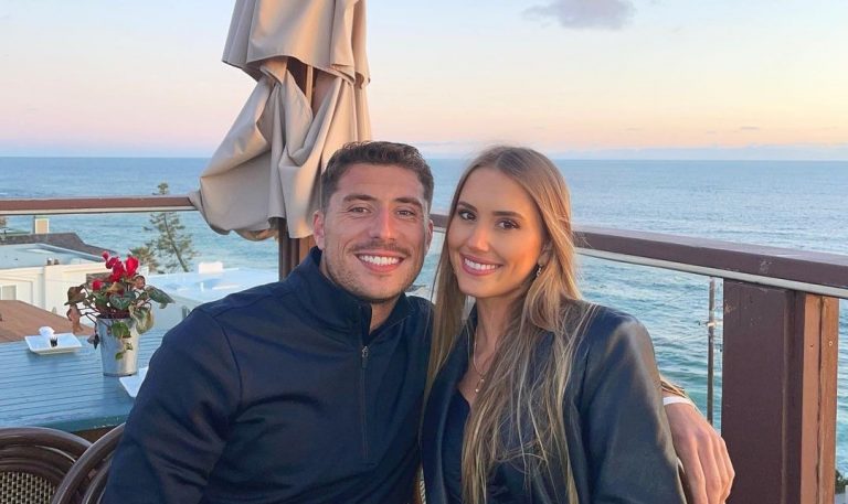 Who is Kendall Moore, Ian Book girlfriend? His parents, family ...