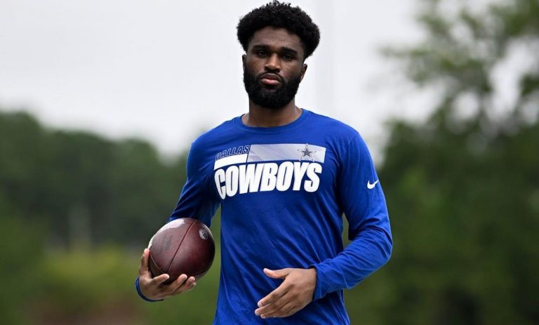 Who is Jose Barbon girlfriend? His parents, family, contract, salary ...