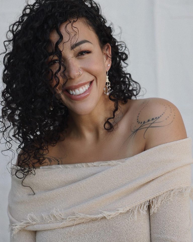 Who is Devi Dev, Duane Brown ex-wife? His parents, family, contract ...