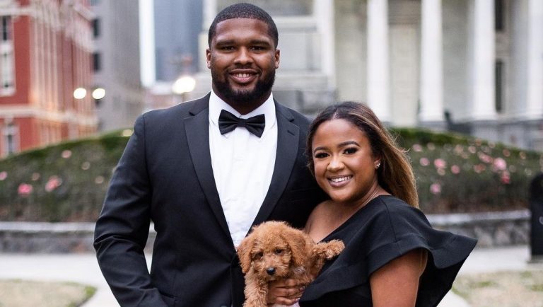 Who is Jada Smart, Tanzel Smart wife? His parents, family, contract, salary, networth - yebscore.com