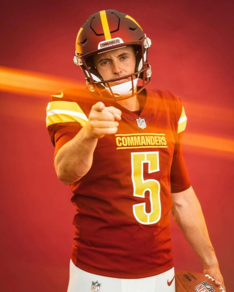 Who is Brianna Way, Tress Way wife? His parents, family, contract ...