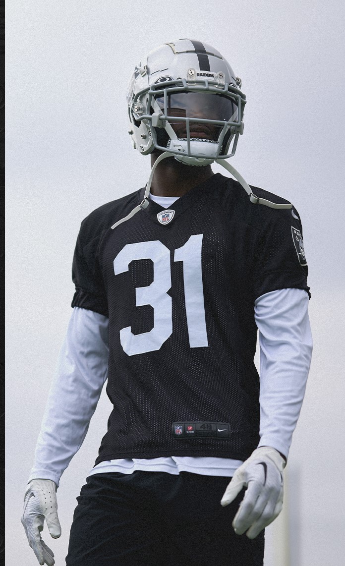 Who is Brandon Facyson girlfriend? His parents, family, contract ...