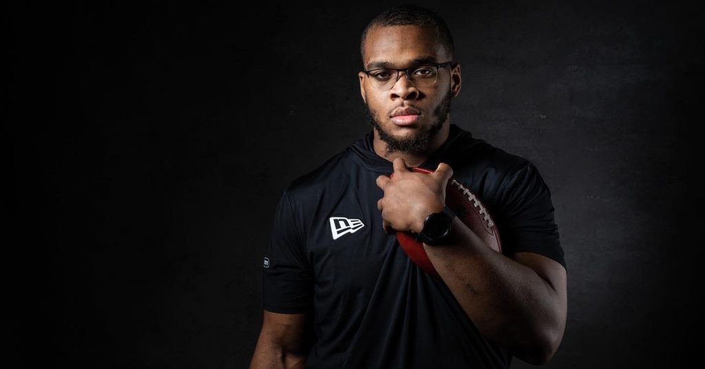 Who is Evan Neal girlfriend? His parents, family, contract, salary ...