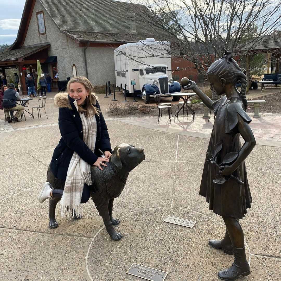 Who is Cameron Liss, Stetson Bennett girlfriend? His parents, family ...