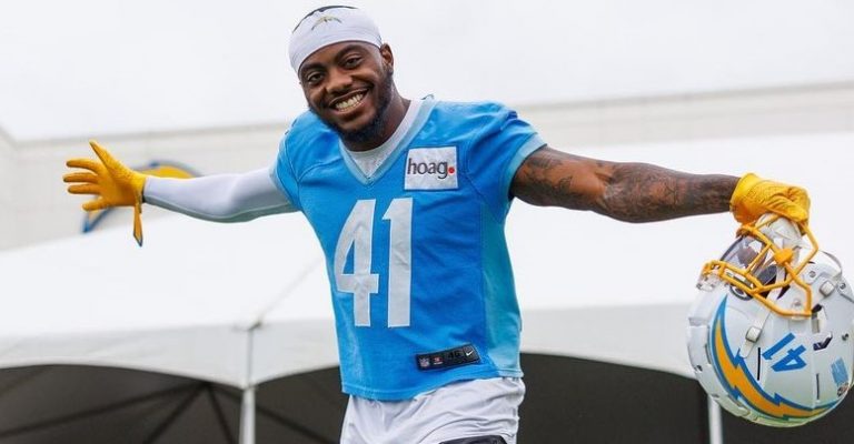 Who is Raheem Layne girlfriend? His Relationship, Parents, Family, Net ...