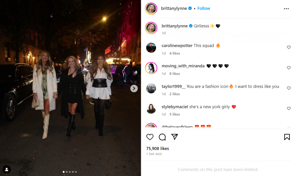 Taylor Swift Debuted In NFL WAGs Outing With Brittany Mahomes, NFL WAGs ...