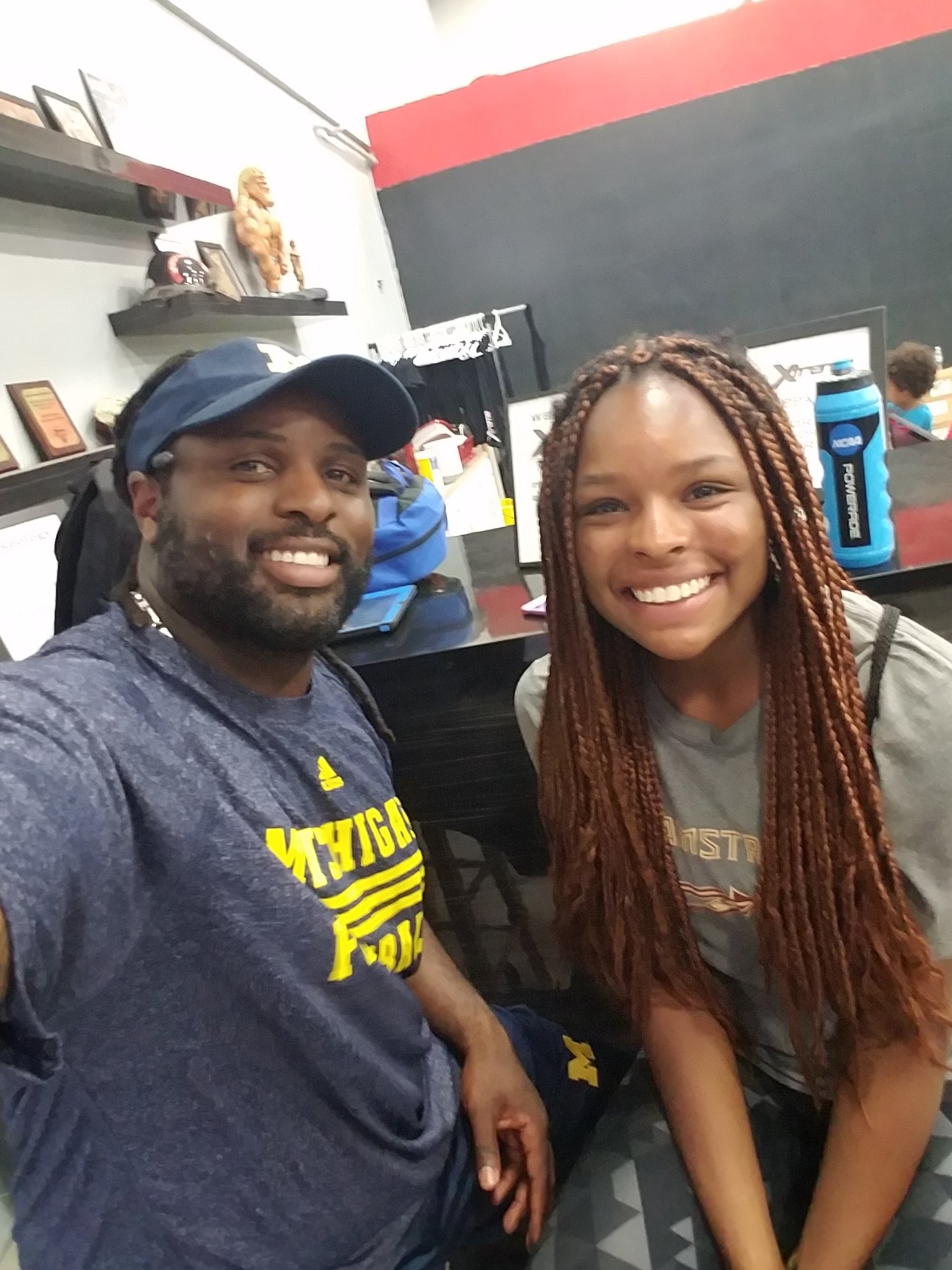 Who is Devin Bush girlfriend? His relationship, parents, family, salary ...