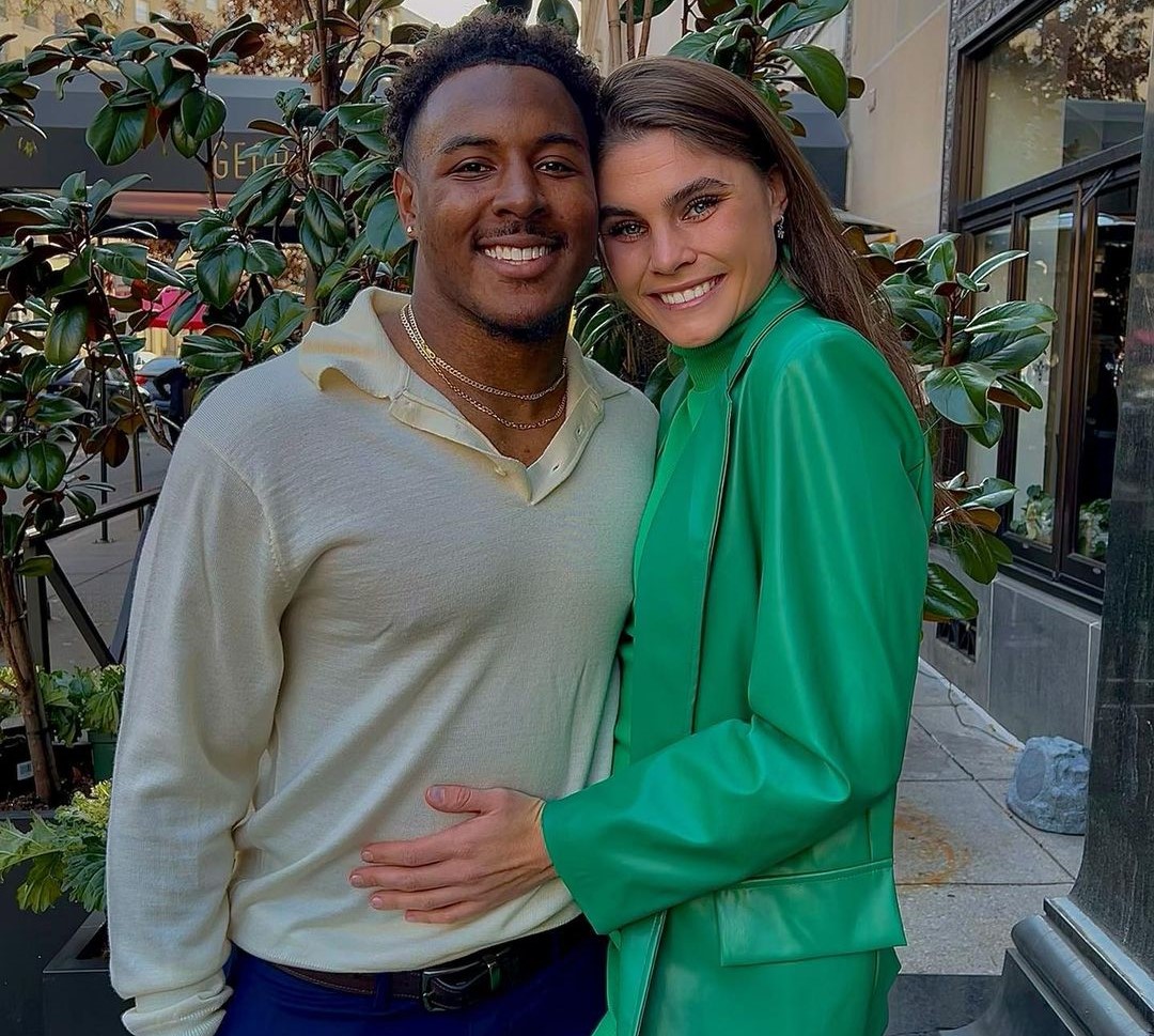 Who is Melanie Strik, Owen Wright girlfriend? His Relationship, Parents ...