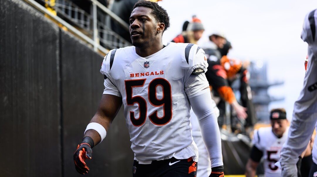 Who is Akeem Davis-Gaither girlfriend? His Relationship, Parents ...