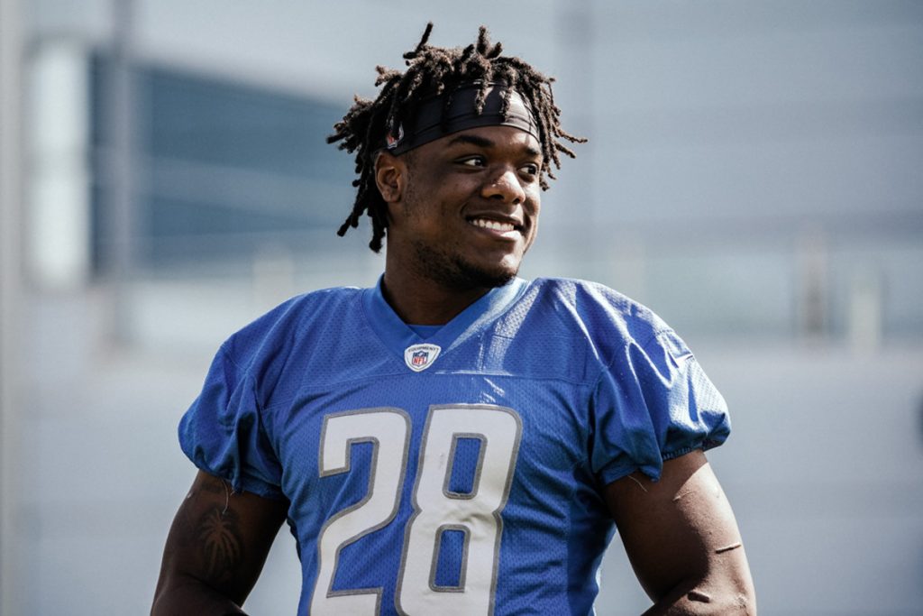 Who is Jermar Jefferson Dating? His Girlfriend, Parents, Family, Net ...