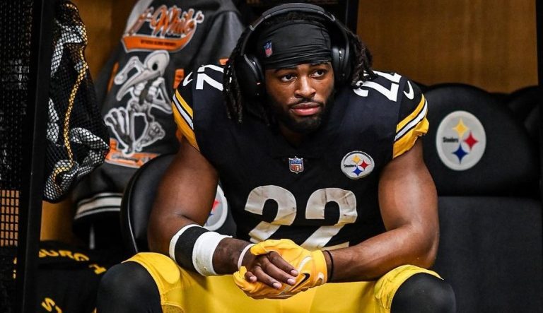 Who is Najee Harris girlfriend? His Relationship, Parents, Family, Net ...