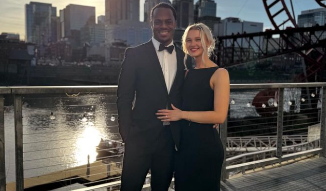 Who is Ari Jackson, Wife of Theo Jackson ? His Relationship, Parents, Family, Salary and Net ...