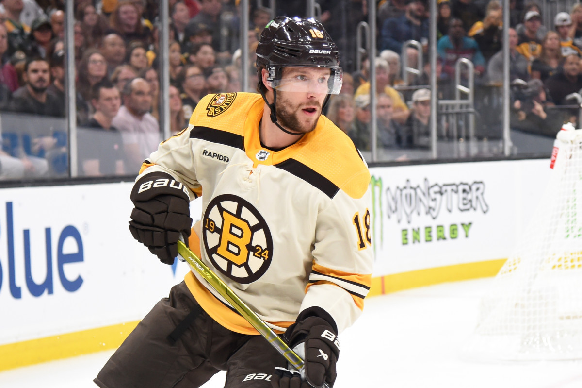 Who Is Pavel Zacha’s Wife? His Relationship, Parents, Family, Salary ...