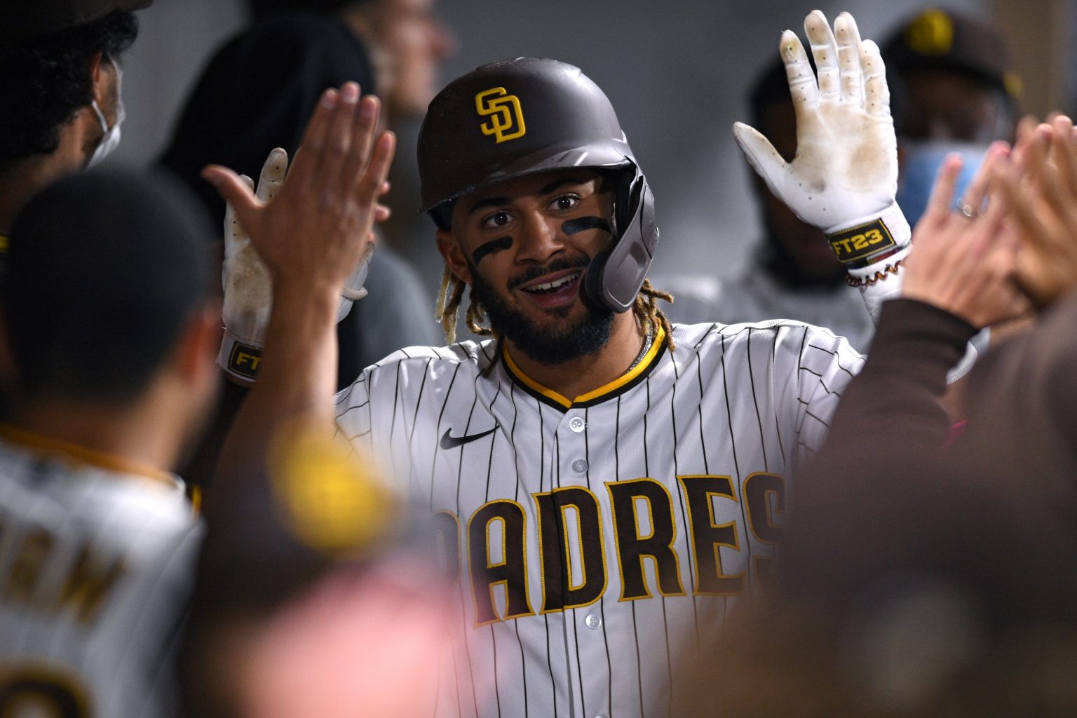 Fernando Tatis Jr. Hit His Admiring 50th Homer At A Young Age ...